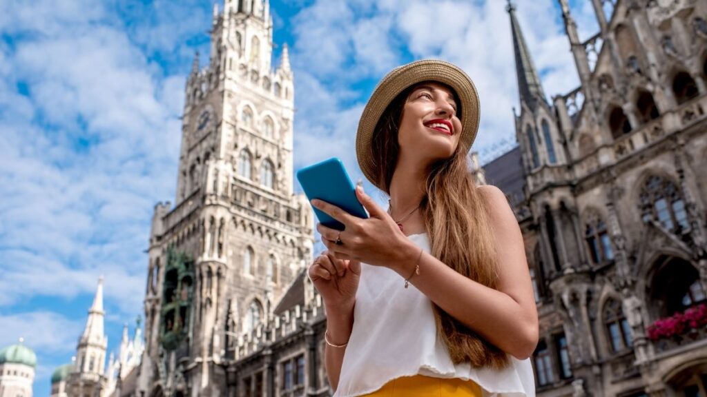 Travel Smart: A Guide to International Roaming-Free Mobile Plans
